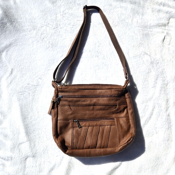 Roma | Bags | Roma Concealed Carry Crossbody Chocolate Brown Leather ...